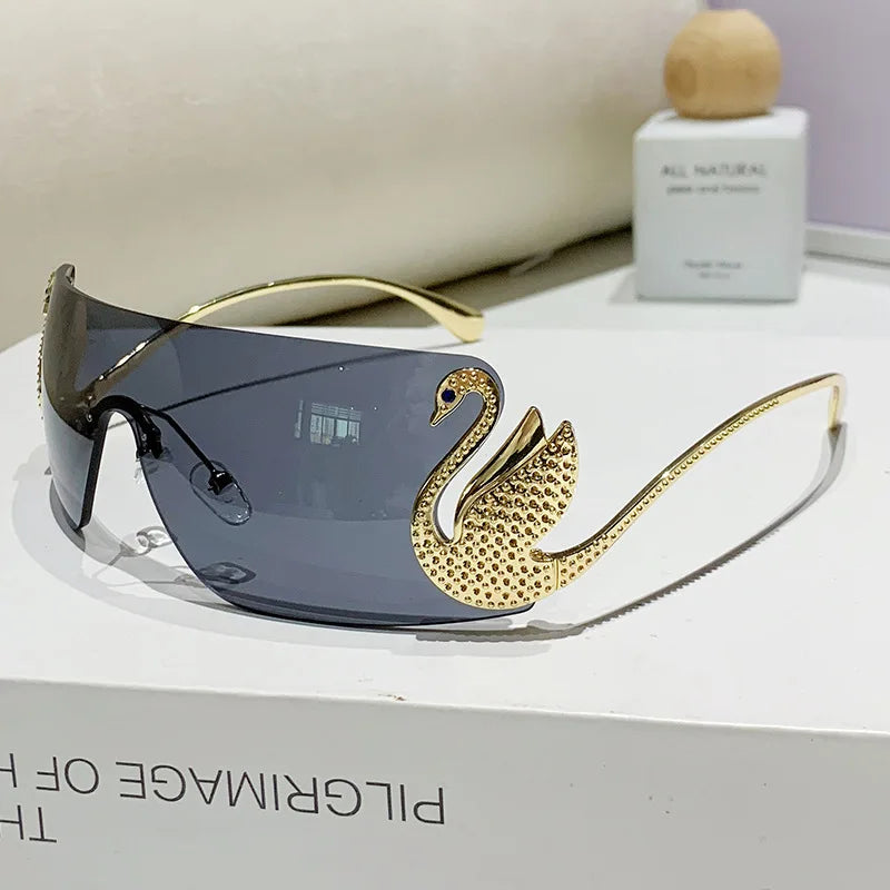 Swané Soleil Shades – James Ardon